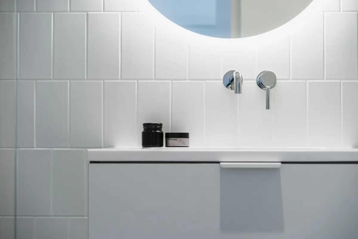 Luksus w minimalistycznym wydaniu (proj. MAP) - Internity Home